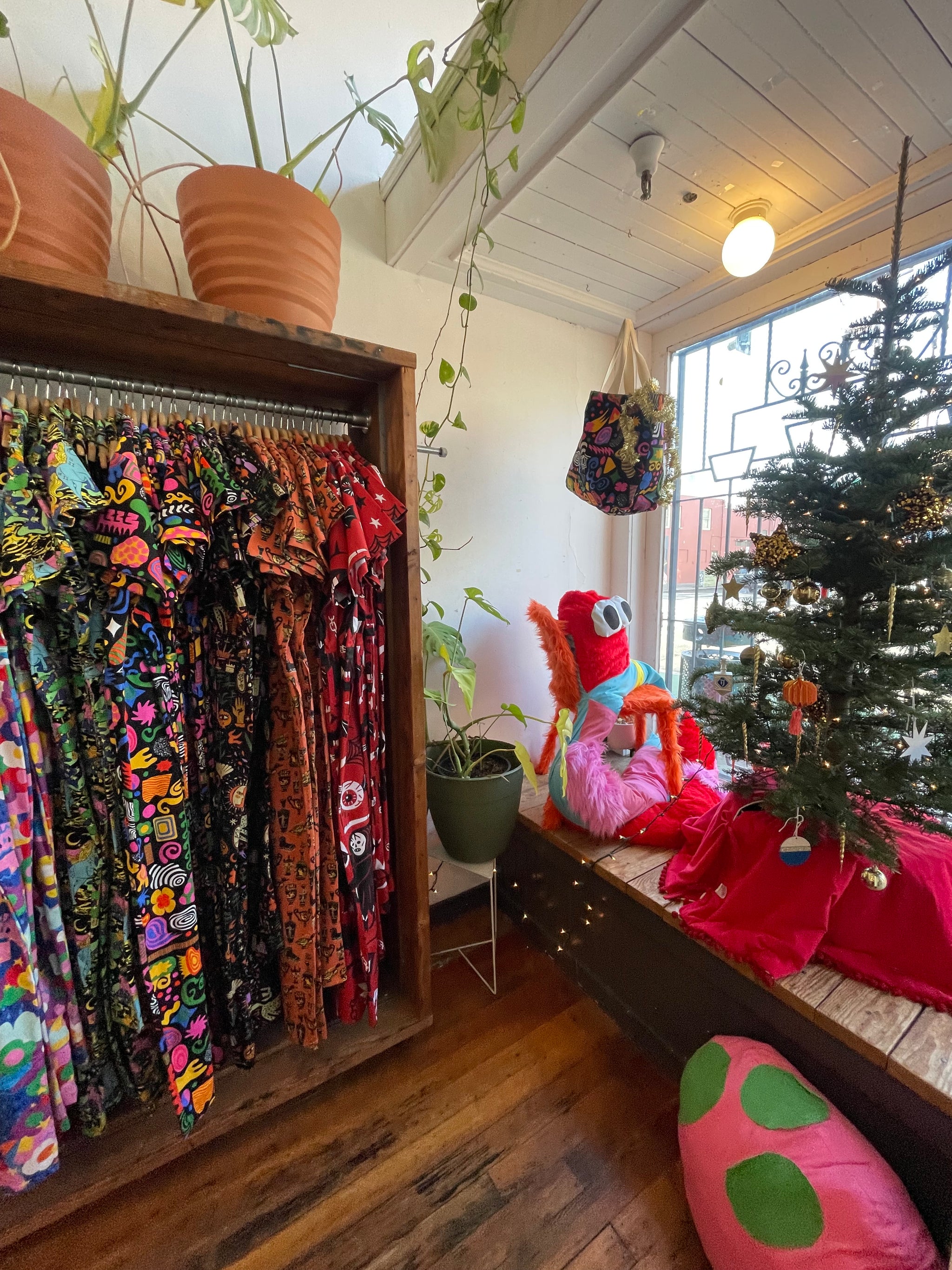 Locations – NOOWORKS